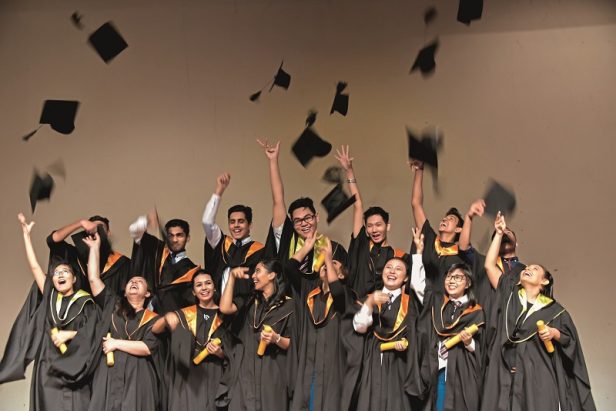 School snaps: Dignity School IGCSE graduation at Sri KDU - ExpatGo