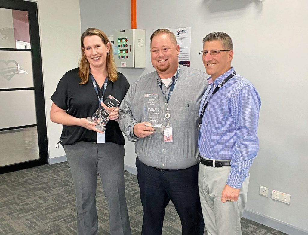 School Snaps: Oasis Network of Schools Honours Head of School and ...