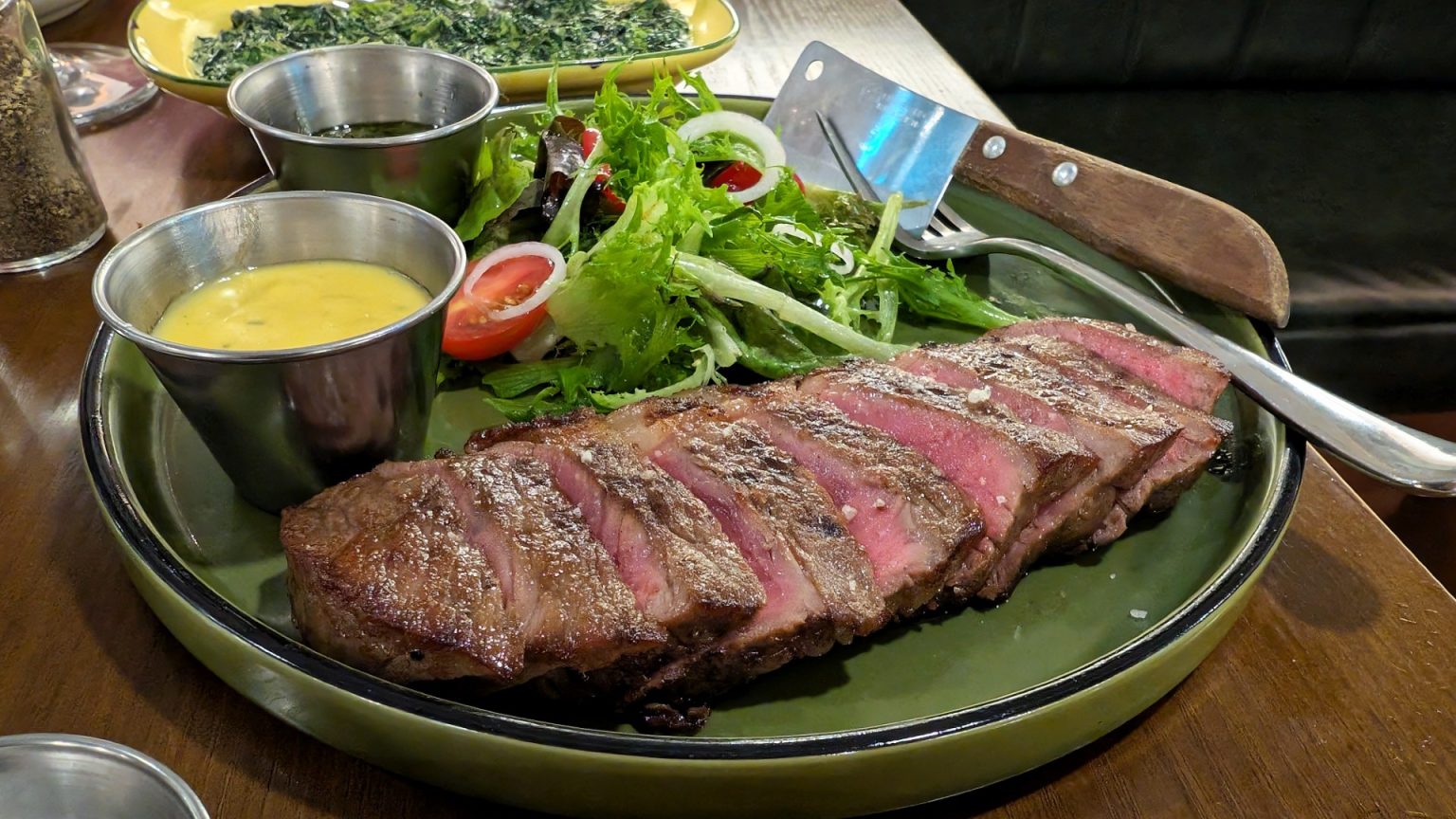 Review: Cleaver Shed - ExpatGo